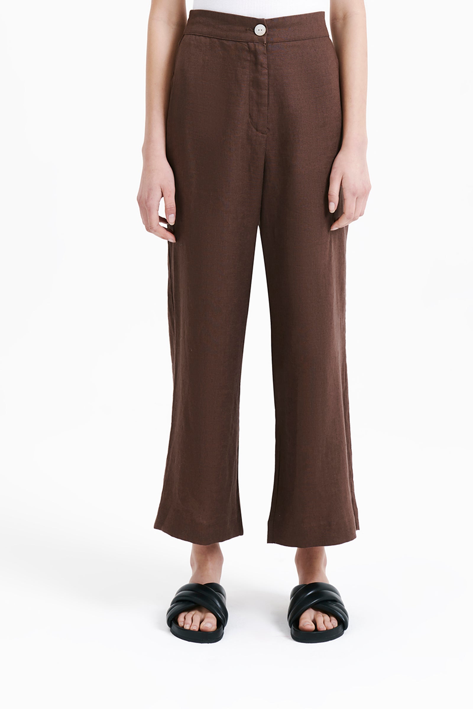 Shop Rynn Linen Pant in Cacao | Nude Lucy